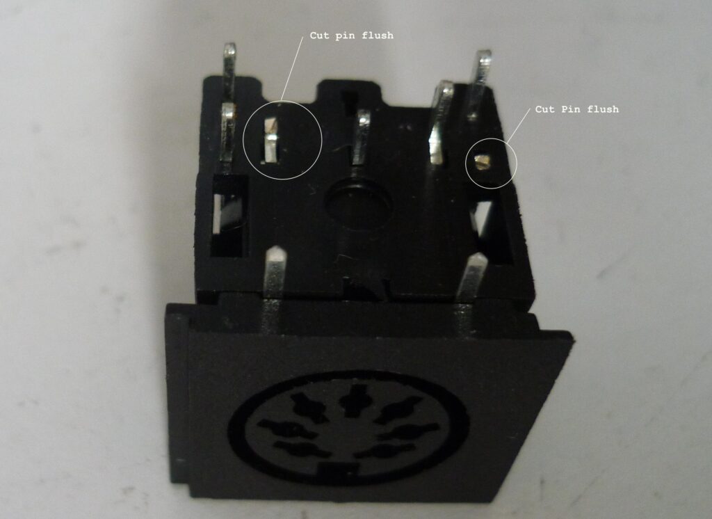 Commodore Plus 4 power connector to C64 version – Hackjunk.com