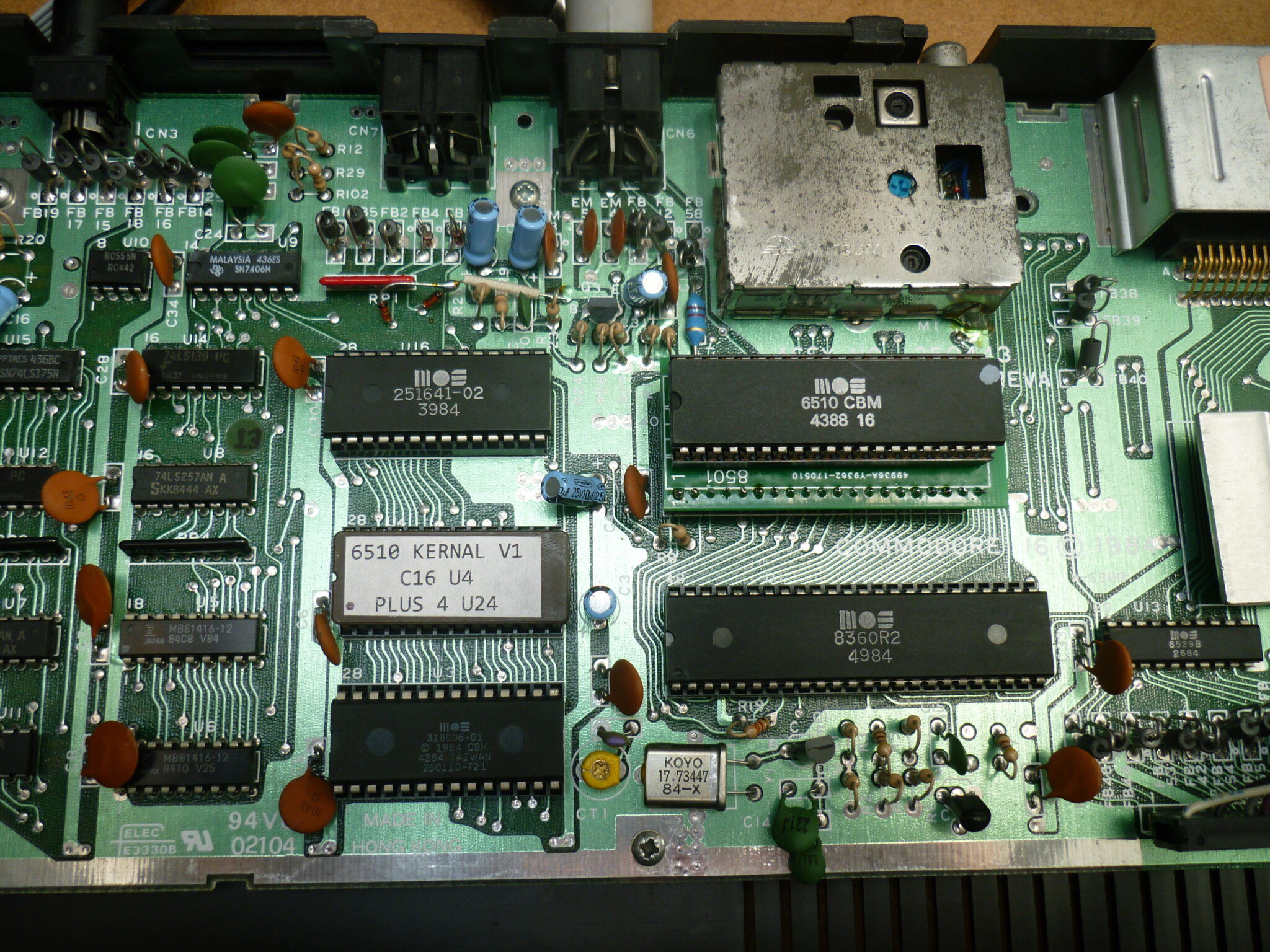 Commodore 16 & Plus 4 8501 to 6510 CPU conversion – Hackjunk.com