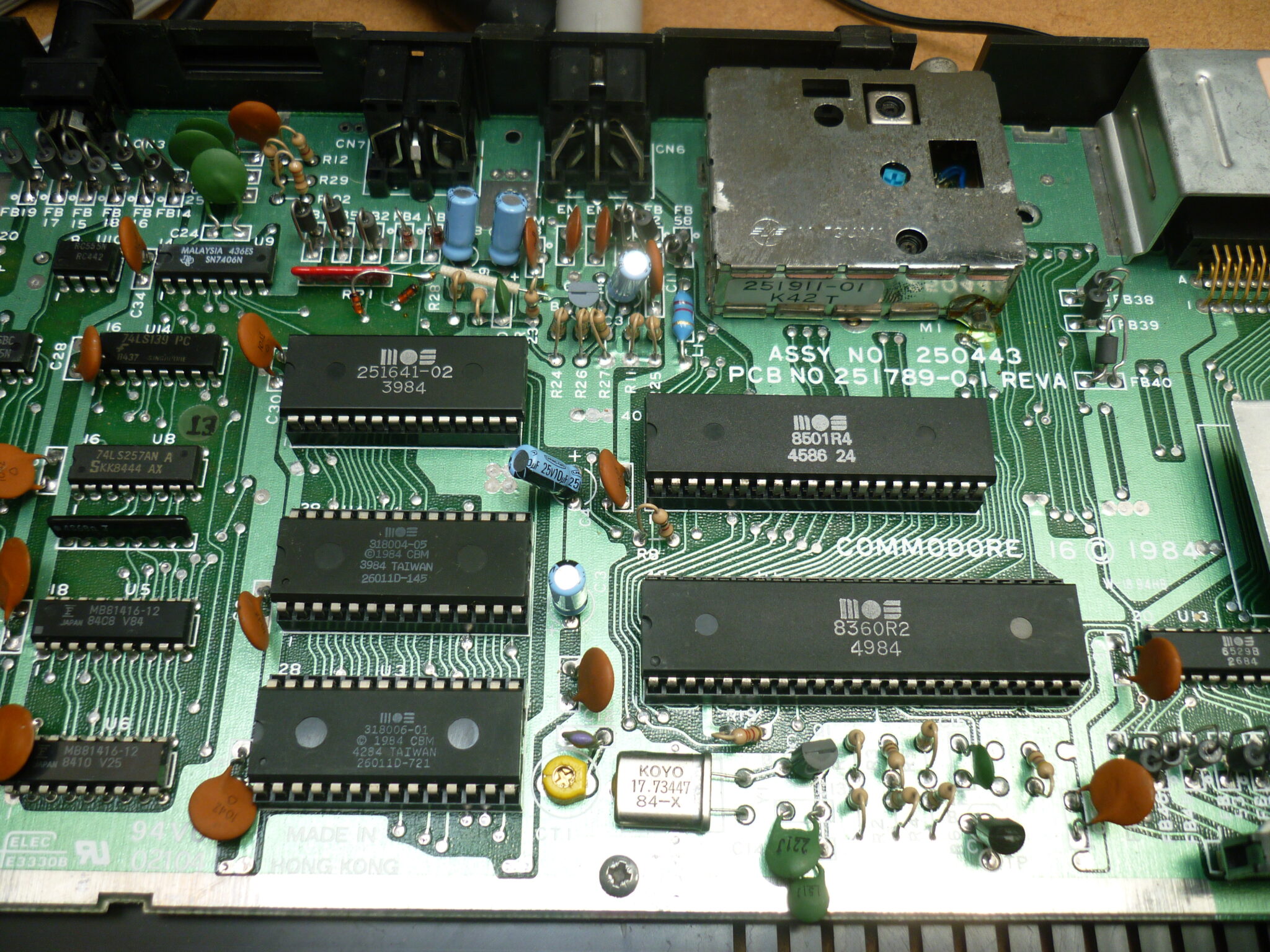 Commodore 16 & Plus 4 8501 to 6510 CPU conversion – Hackjunk.com